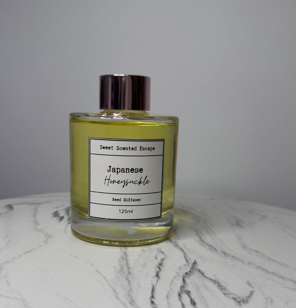 Japanese Honeysuckle Reed Diffuser – Sweet scented escape